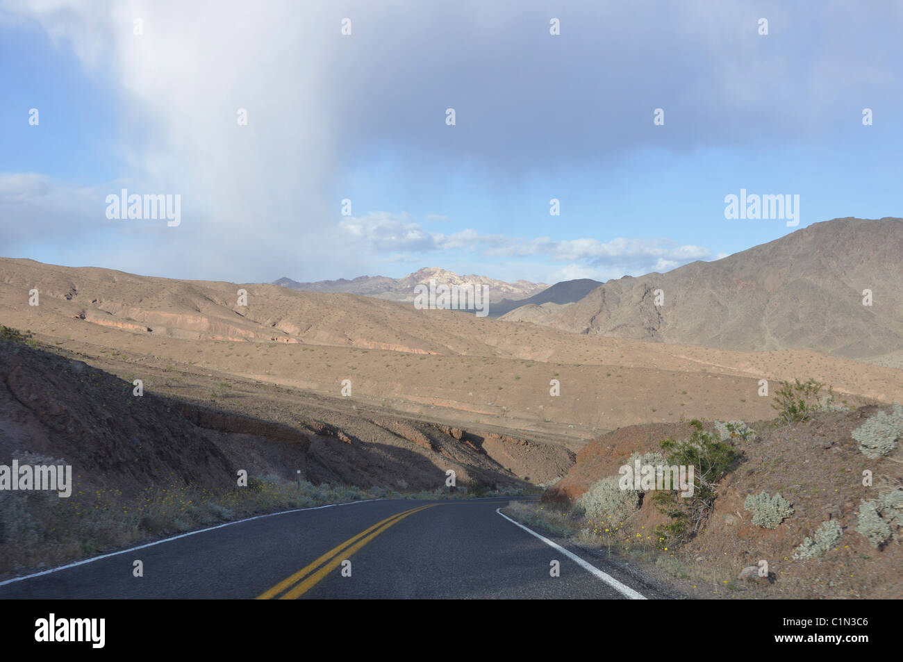 Death valley scenic road highway freeway national park california hi ...