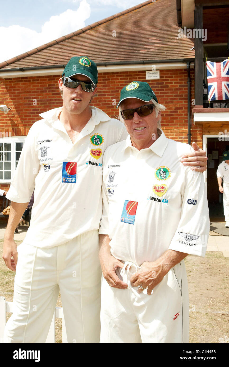 Australian fast bowler jeff thomson hi-res stock photography and images ...