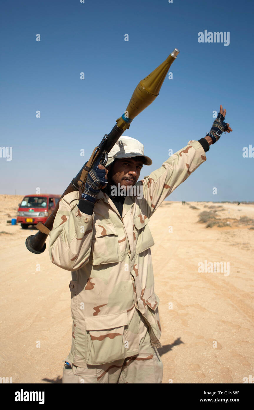 Guns rebels africa hi-res stock photography and images - Alamy