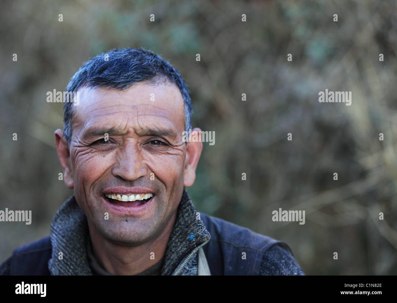 Nepali man in the Himalaya Nepal Stock Photo - Alamy