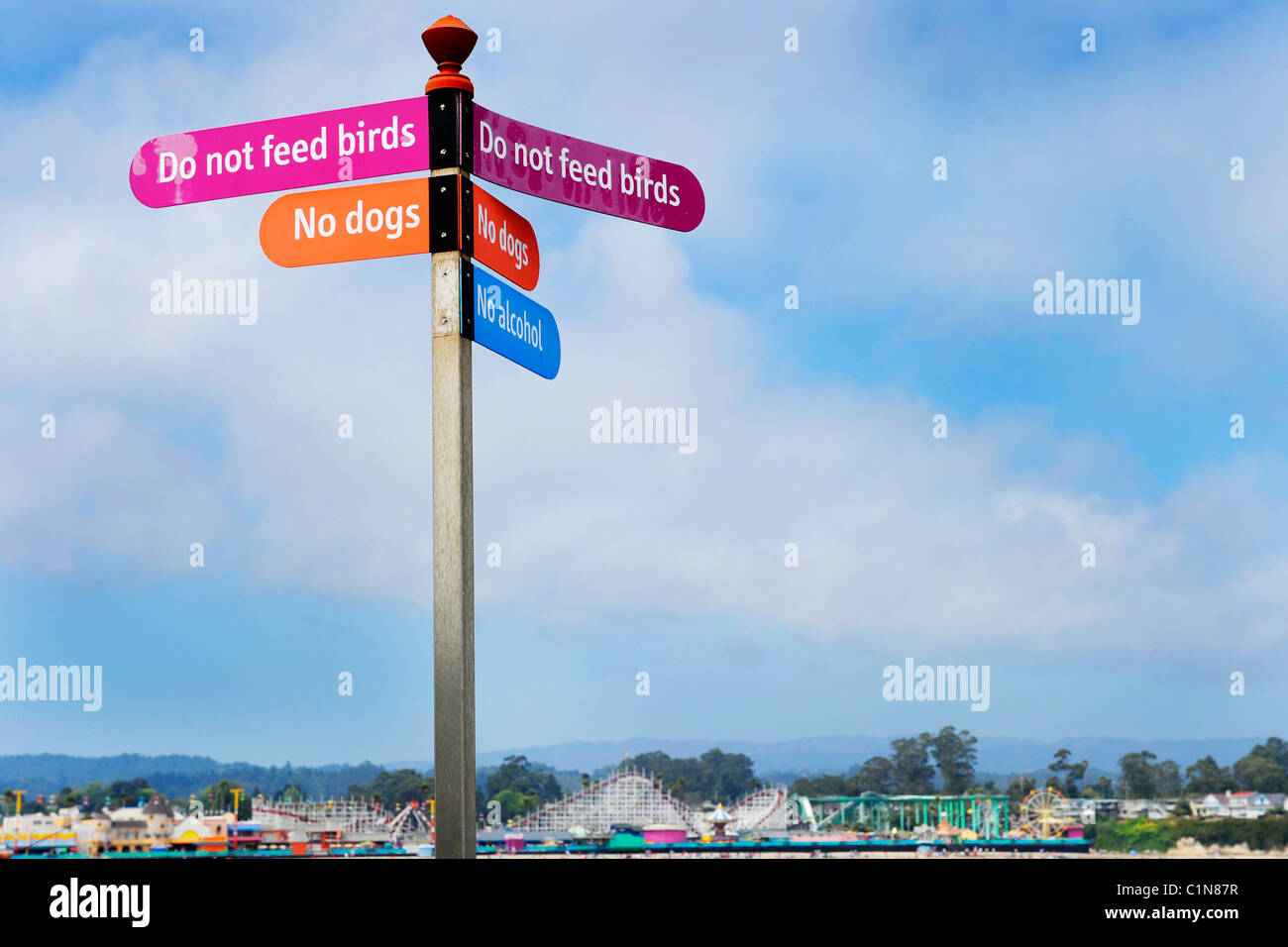 Public information signs hi-res stock photography and images - Alamy