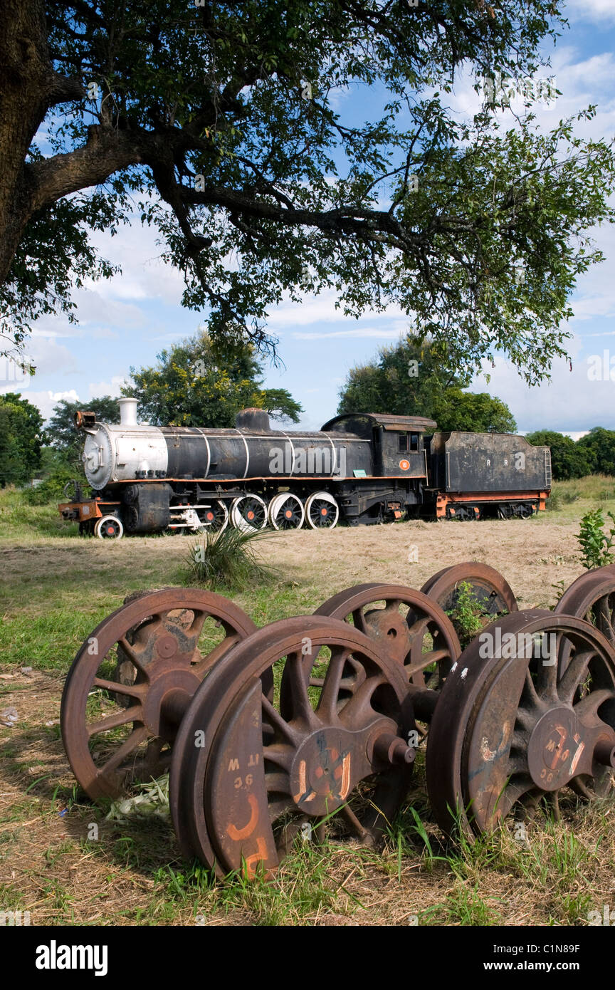 preserved rhodesia railways 181 , 12th class , 4-8-2 , steam engine ...