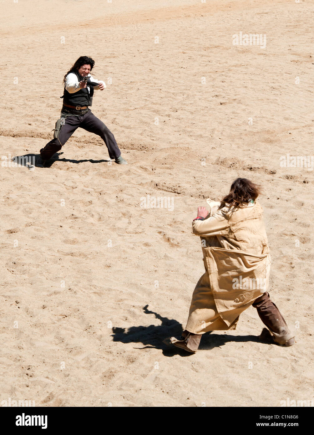 Gunfight western hi-res stock photography and images - Alamy