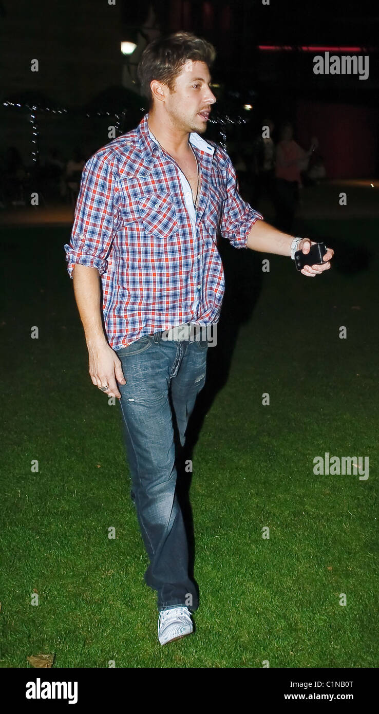 Duncan james singer hi-res stock photography and images - Alamy