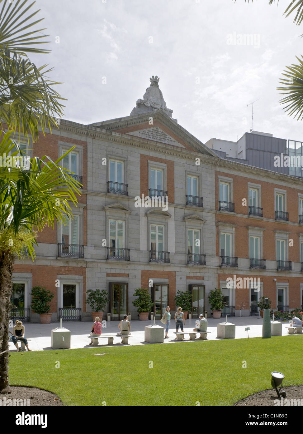 Madrid, Museo Thyssen Bornemisza, Fassade Stock Photo - Alamy