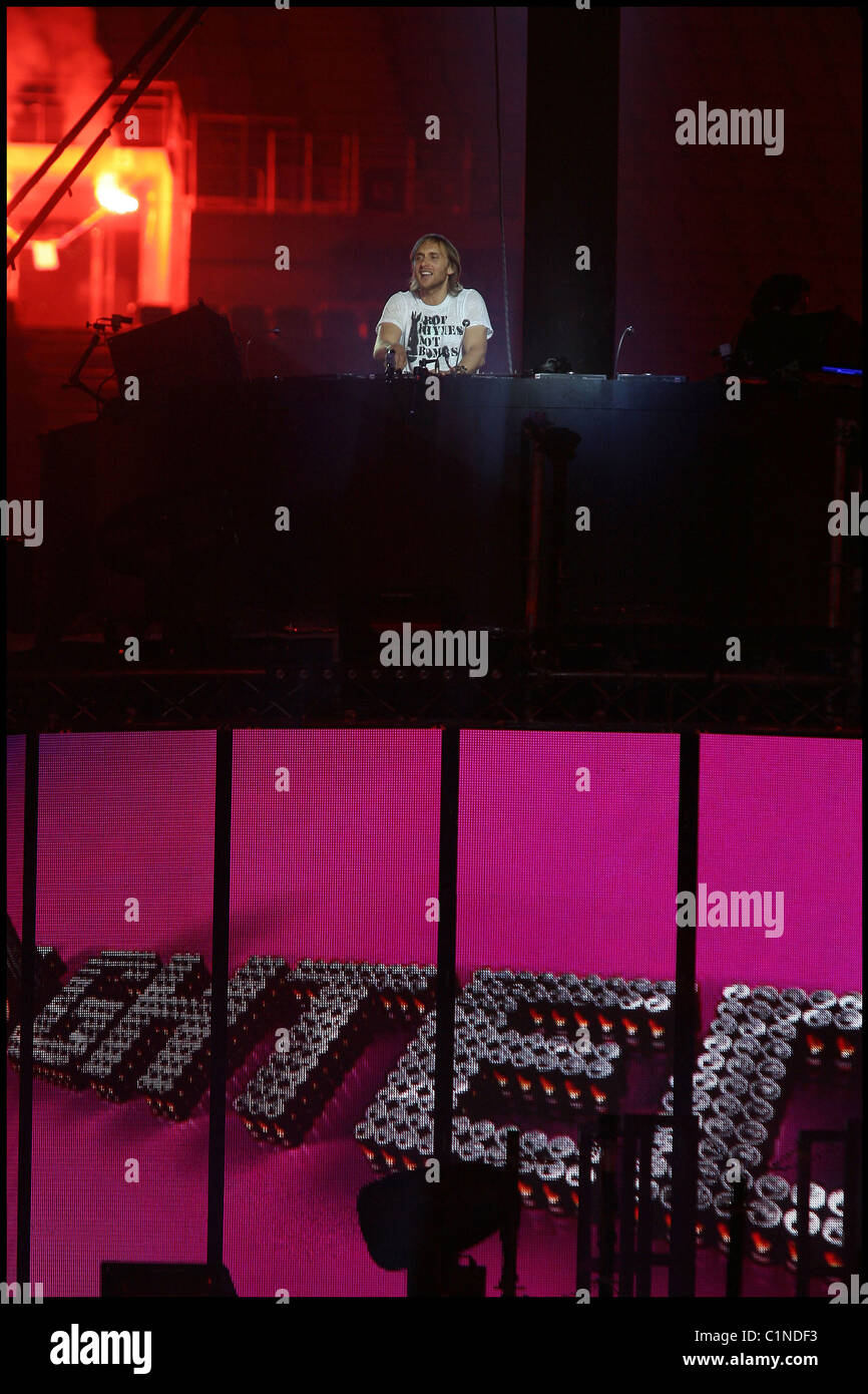 David Guetta Cathy Guetta presents the second addition of 'Unighted ...