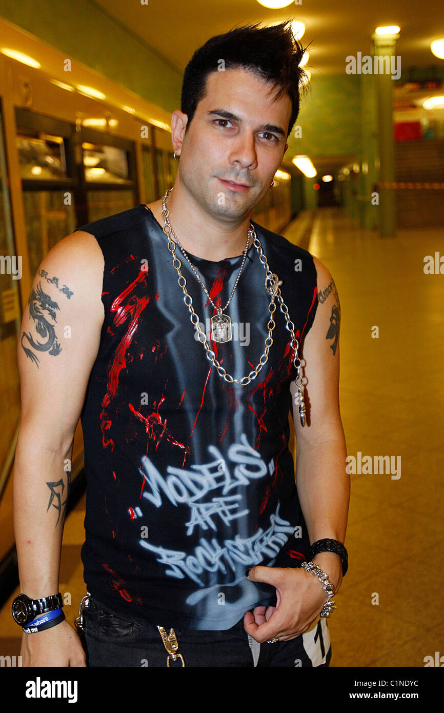 Marc Terenzi Underground Catwalk inside a subway Mercedes Benz Fashion ...