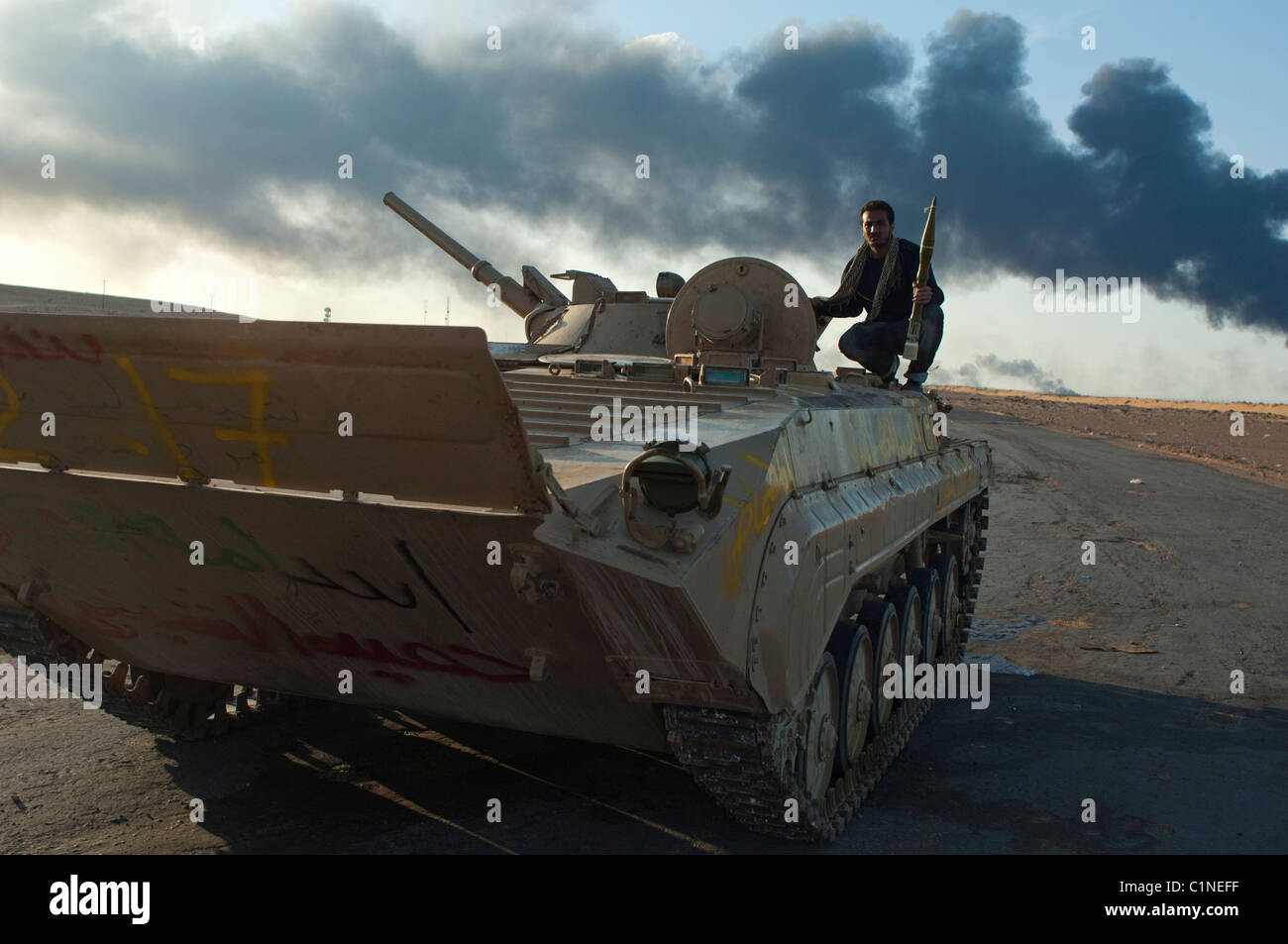 Guns rebels africa hi-res stock photography and images - Alamy