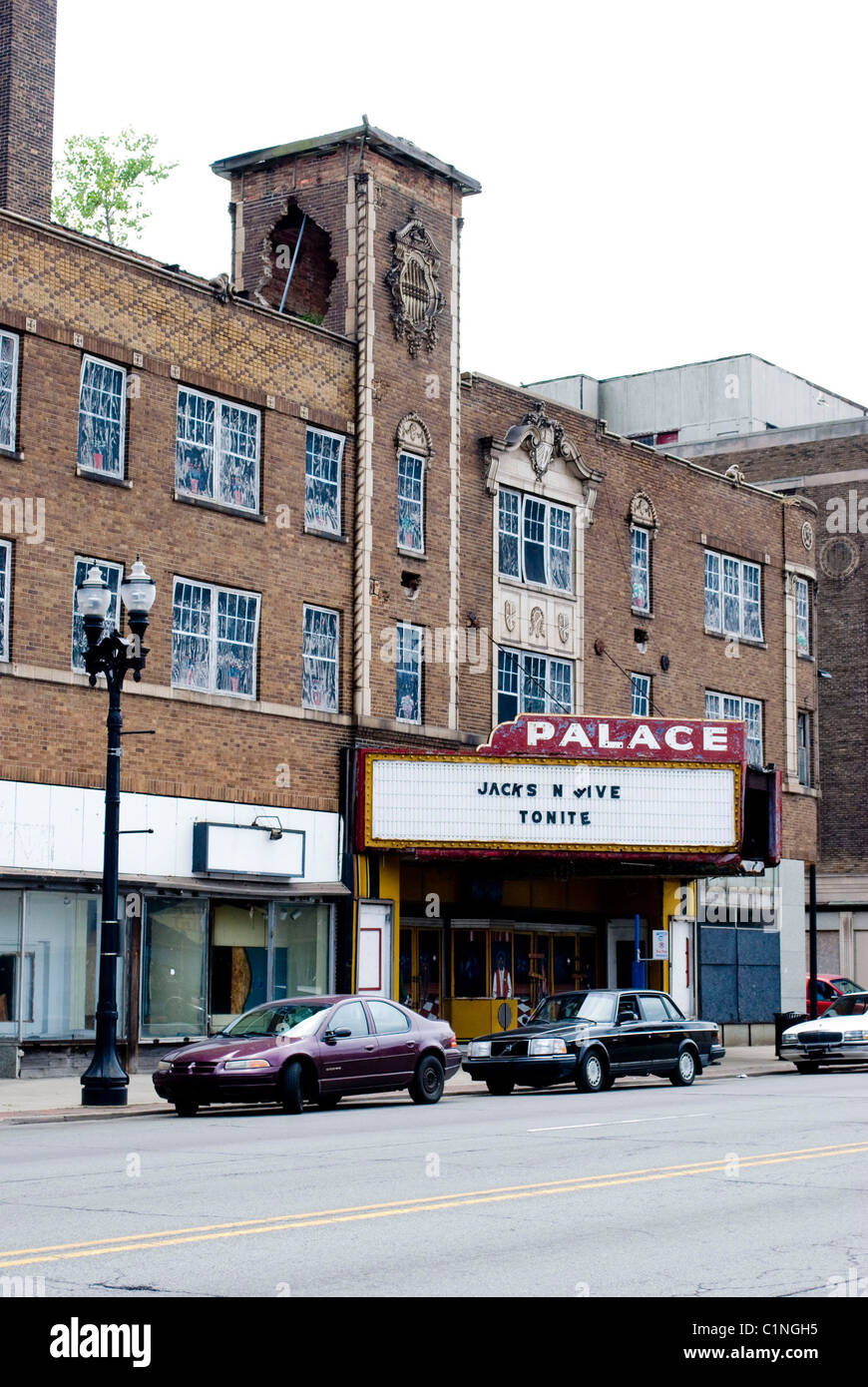 The Palace Theater marquee with a sign reading 'Jackson 5 Tonight' with ...