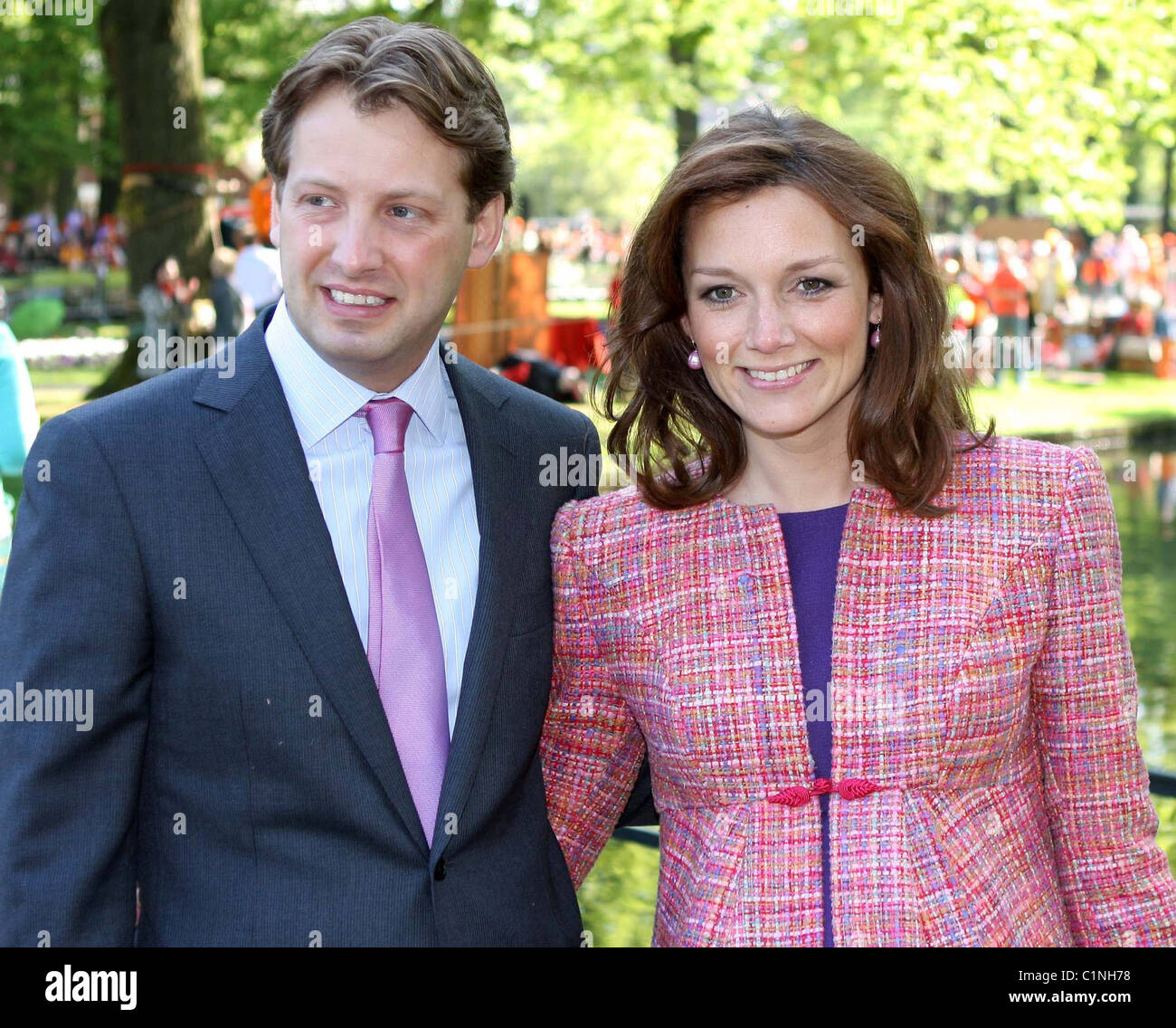 **File Photos** Dutch Princess Aimee, wife of Prince Floris gave birth ...