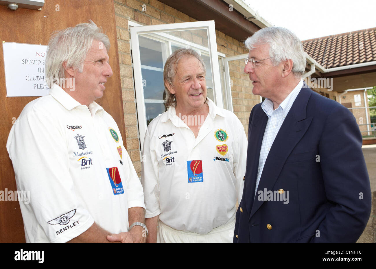 David english cricket hi-res stock photography and images - Alamy