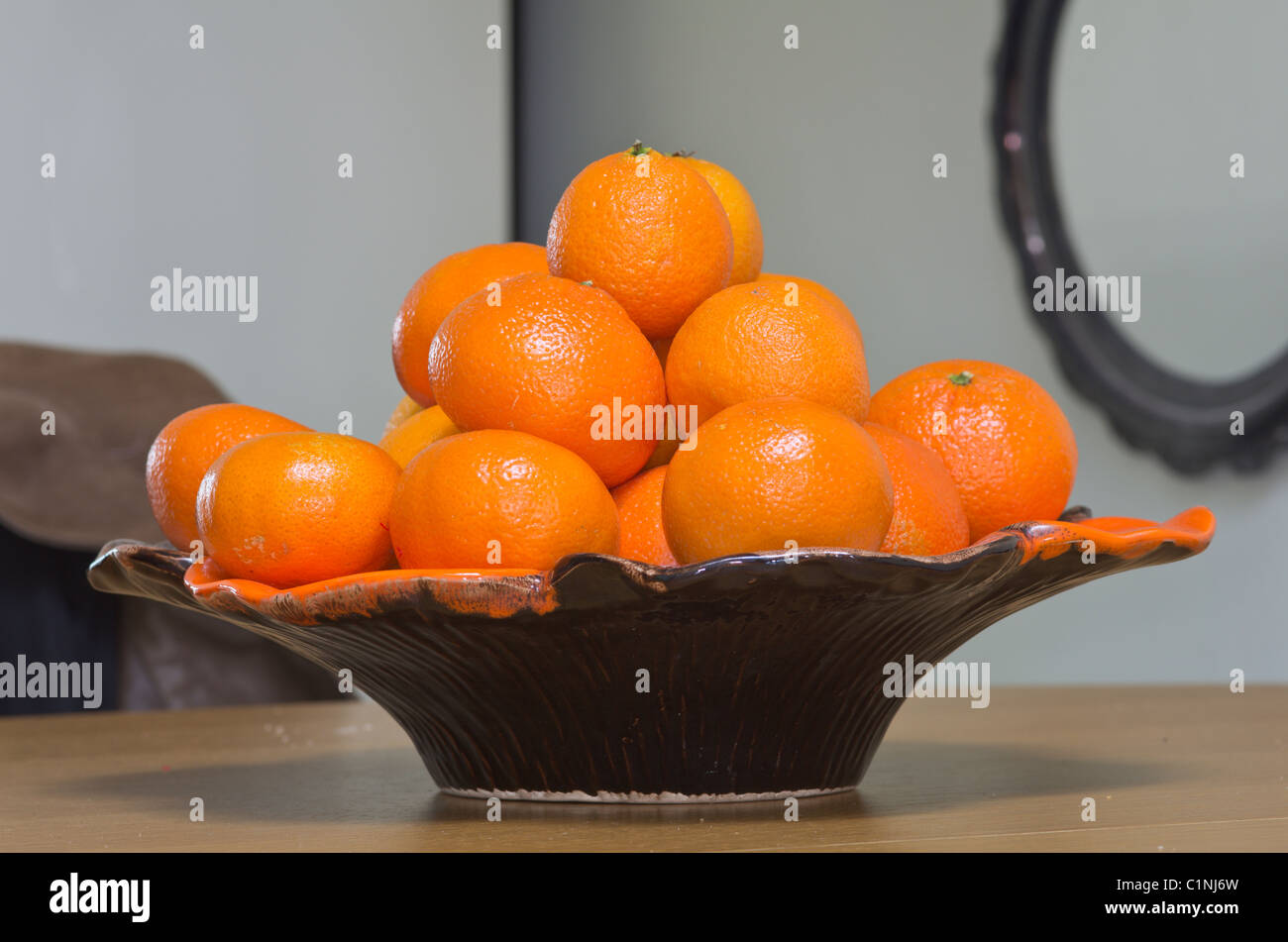 Dish of oranges hi-res stock photography and images - Alamy