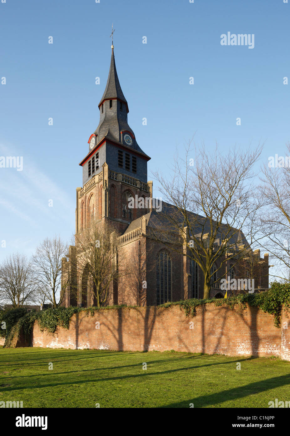 Kranenburg, Pfarrkirche Peter und Paul Stock Photo - Alamy