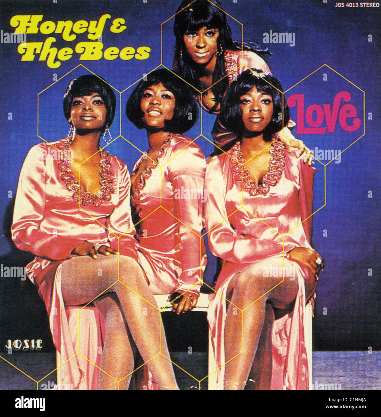 HONEY AND THE BEES US girl vocal group Stock Photo - Alamy