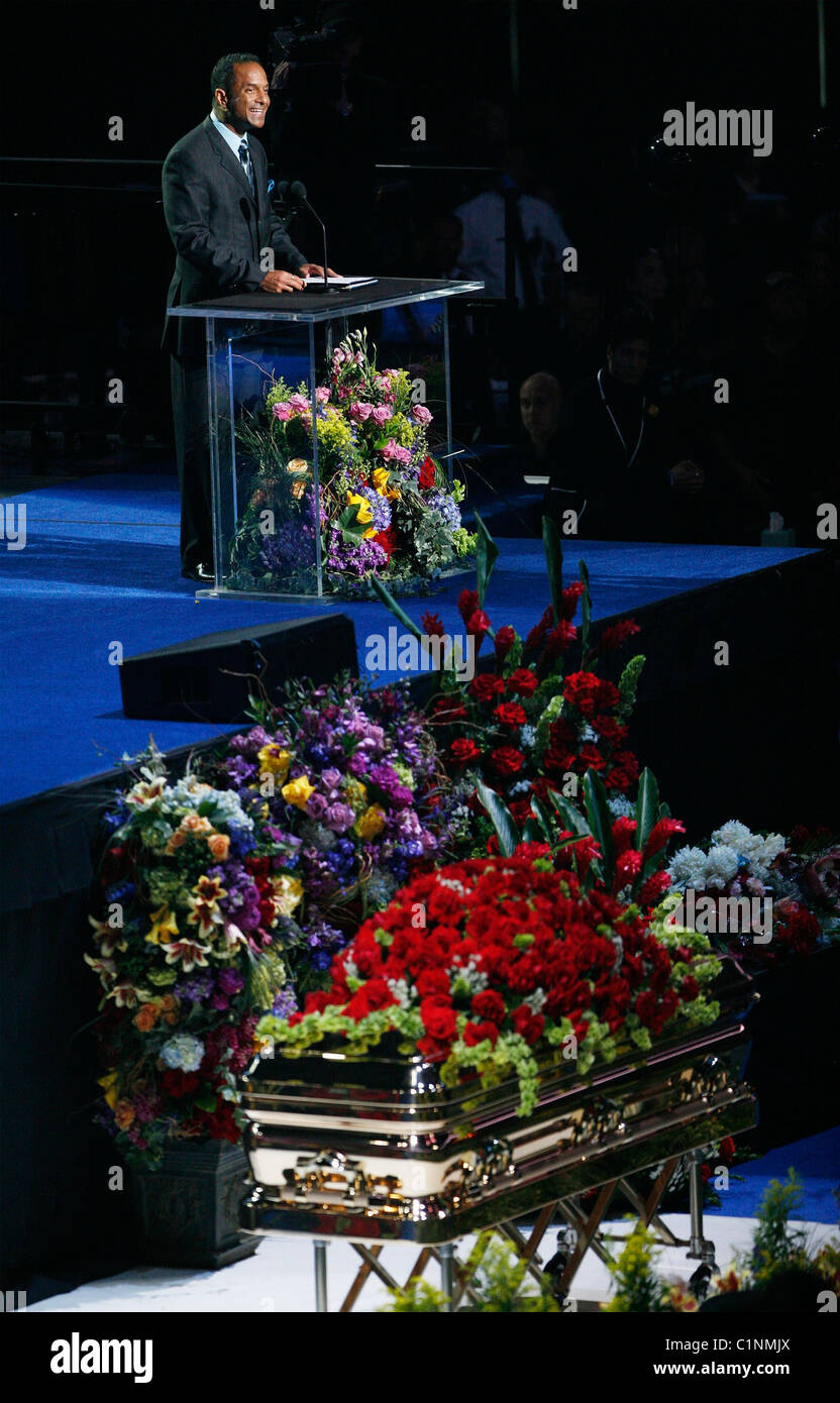 Pastor Lucius Smith The memorial service for the King of Pop, Michael ...