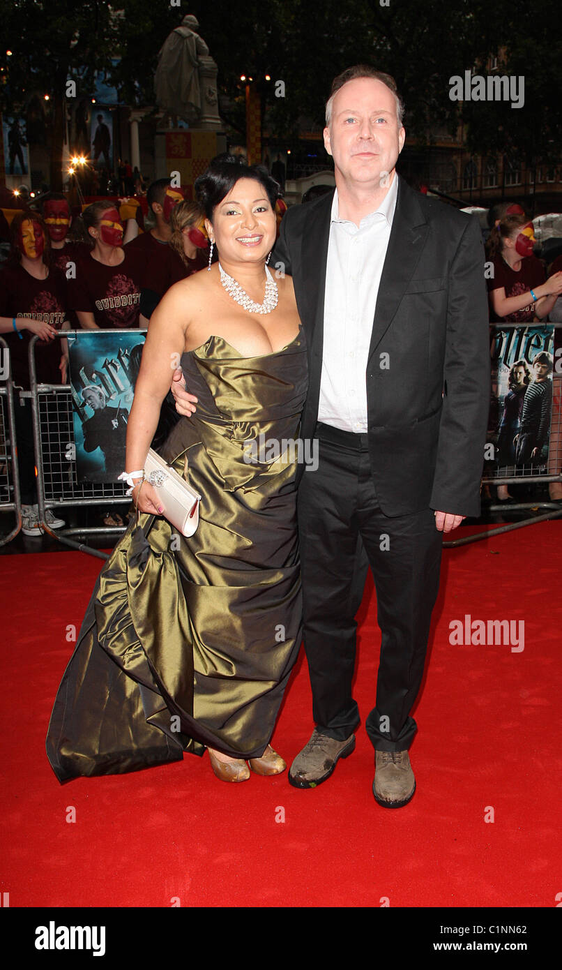 David yates wife world premiere hi-res stock photography and images - Alamy