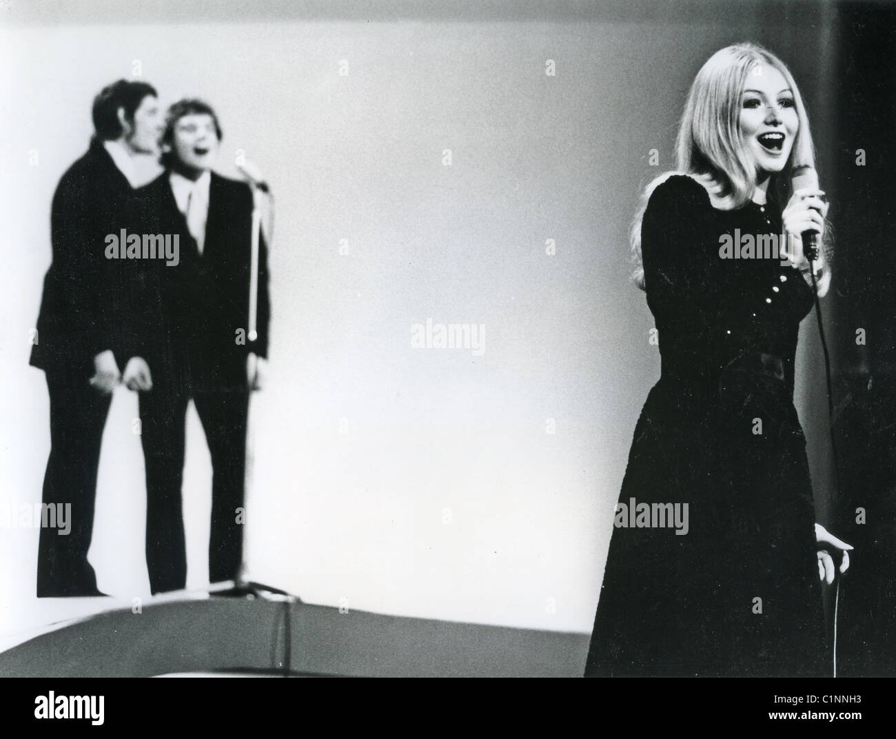 Mary hopkin singer hi-res stock photography and images - Alamy