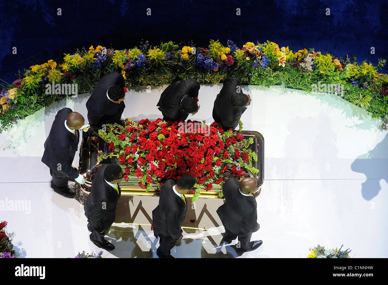 Michael Jackson's brothers carry his casket The memorial service for ...