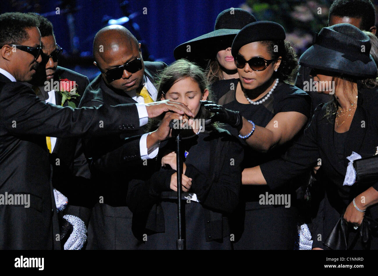 Paris Jackson with her family The memorial service for the King of Pop ...