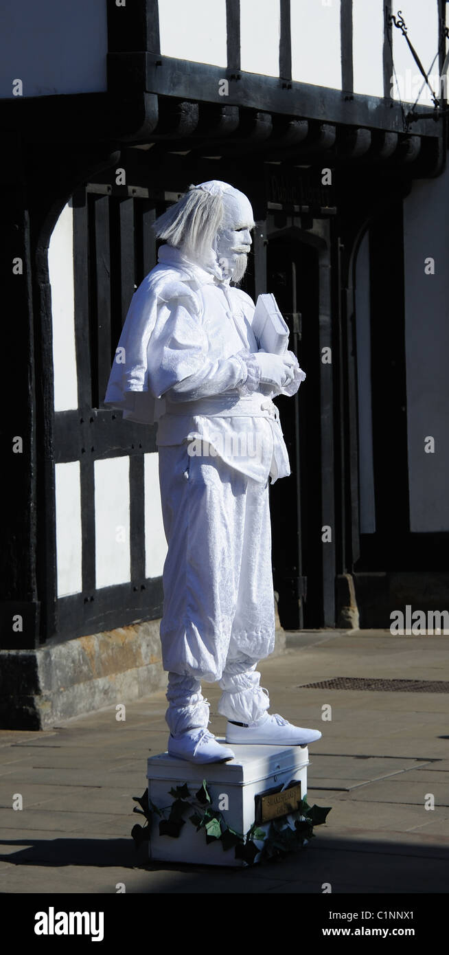 Town warwickshire sculpture hi-res stock photography and images - Alamy