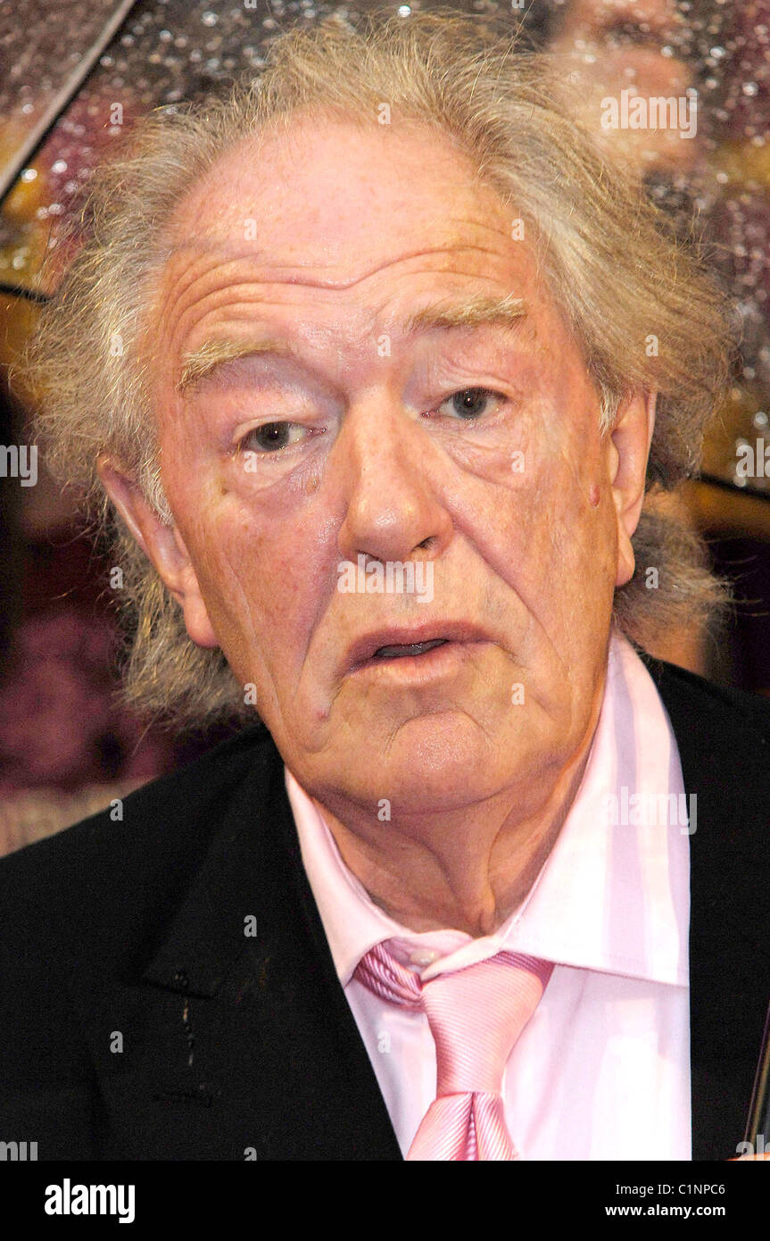 Michael Gambon World Premiere of Harry Potter And The Half Blood Prince ...