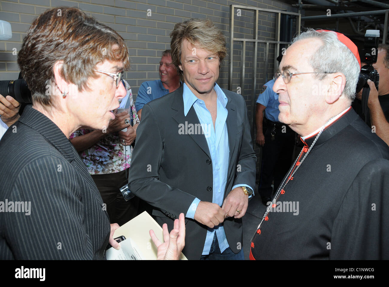 Archbishop philadelphia cardinal justin rigali hi-res stock photography ...