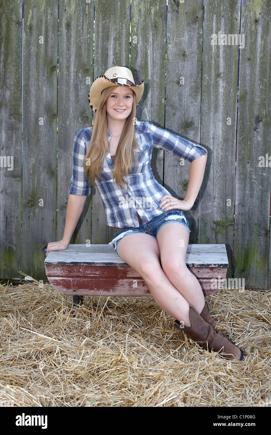 A Young Teenage Girl With Blonde Hair Stock Photo Alamy