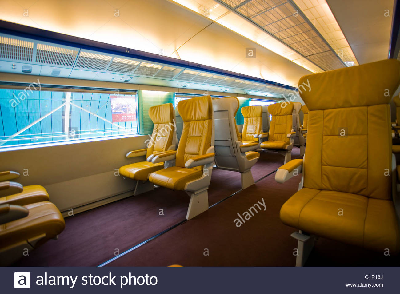 China High Speed Train Interior Stock Photos & China High Speed Train ...