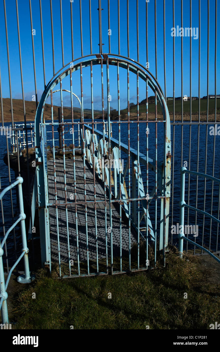 Dam gates hi-res stock photography and images - Alamy