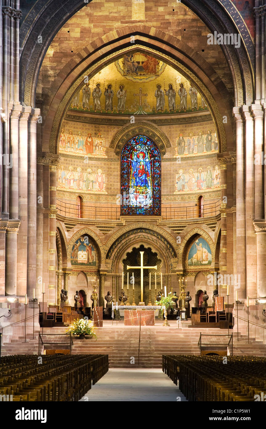 Kathedrale notre dame straßburg hi-res stock photography and images - Alamy