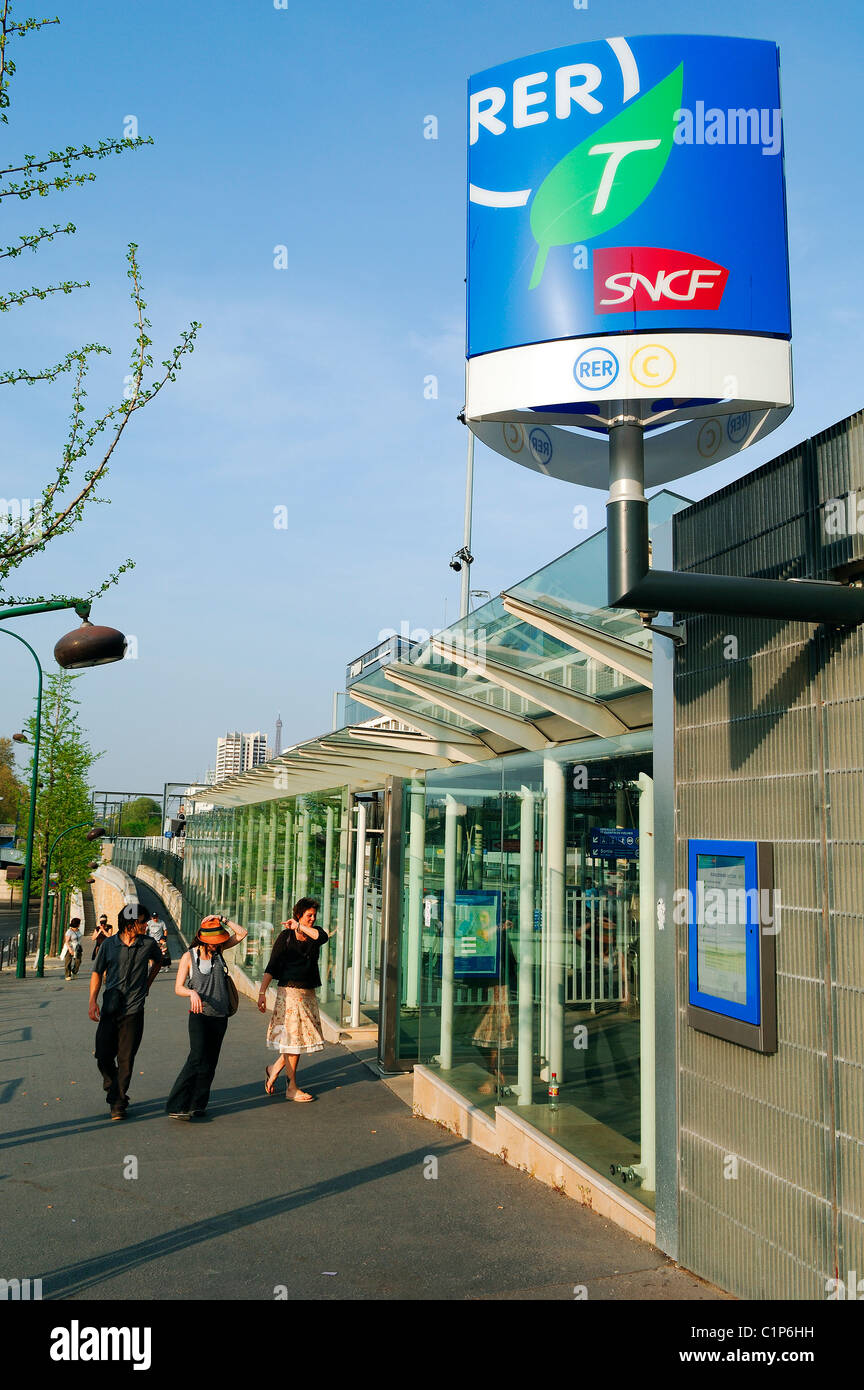 France, Paris, RER C subway station, Boulevard Victor Stock Photo - Alamy