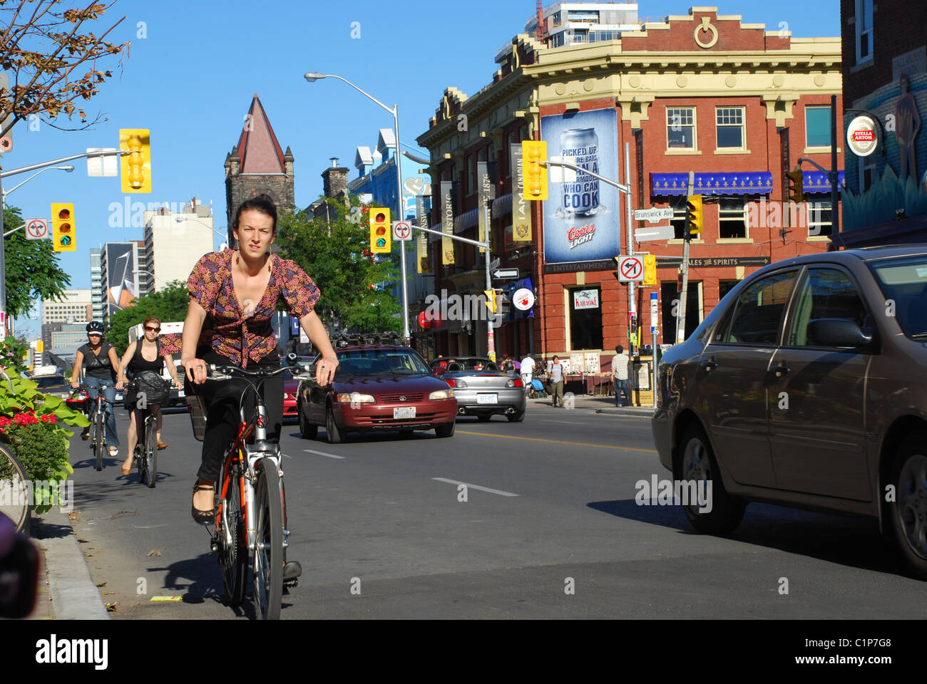 Toronto bike riding hi-res stock photography and images - Alamy