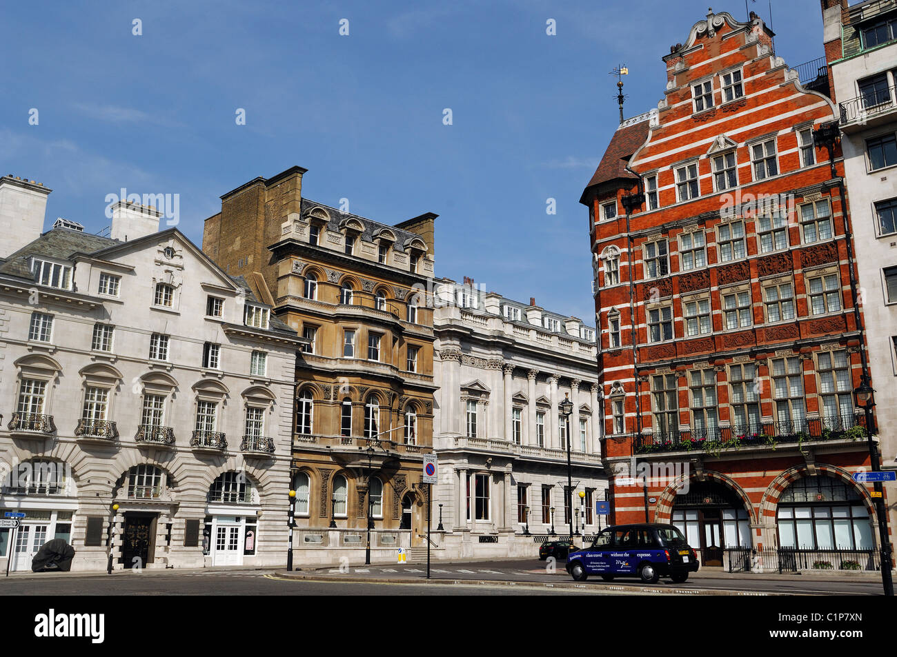 The pall mall hi-res stock photography and images - Alamy