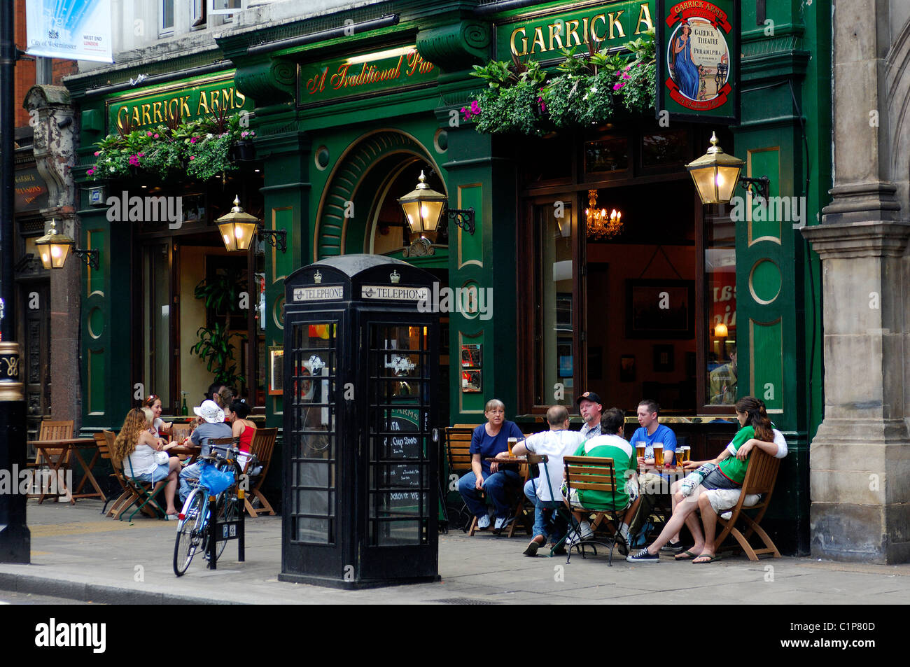 United Kingdom, London, West End, Leicester Square, Garrick Arms ...