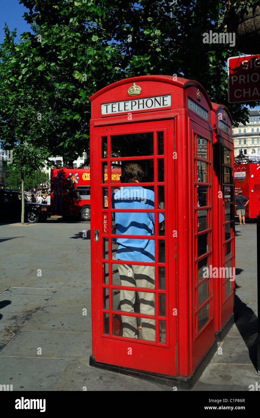 United Kingdom, London, telephone boxes Stock Photo - Alamy