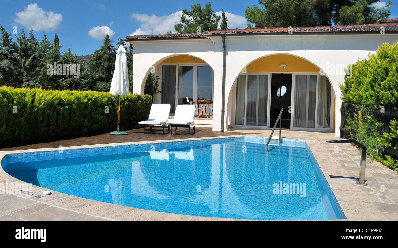 Private swimming pool hi-res stock photography and images - Alamy