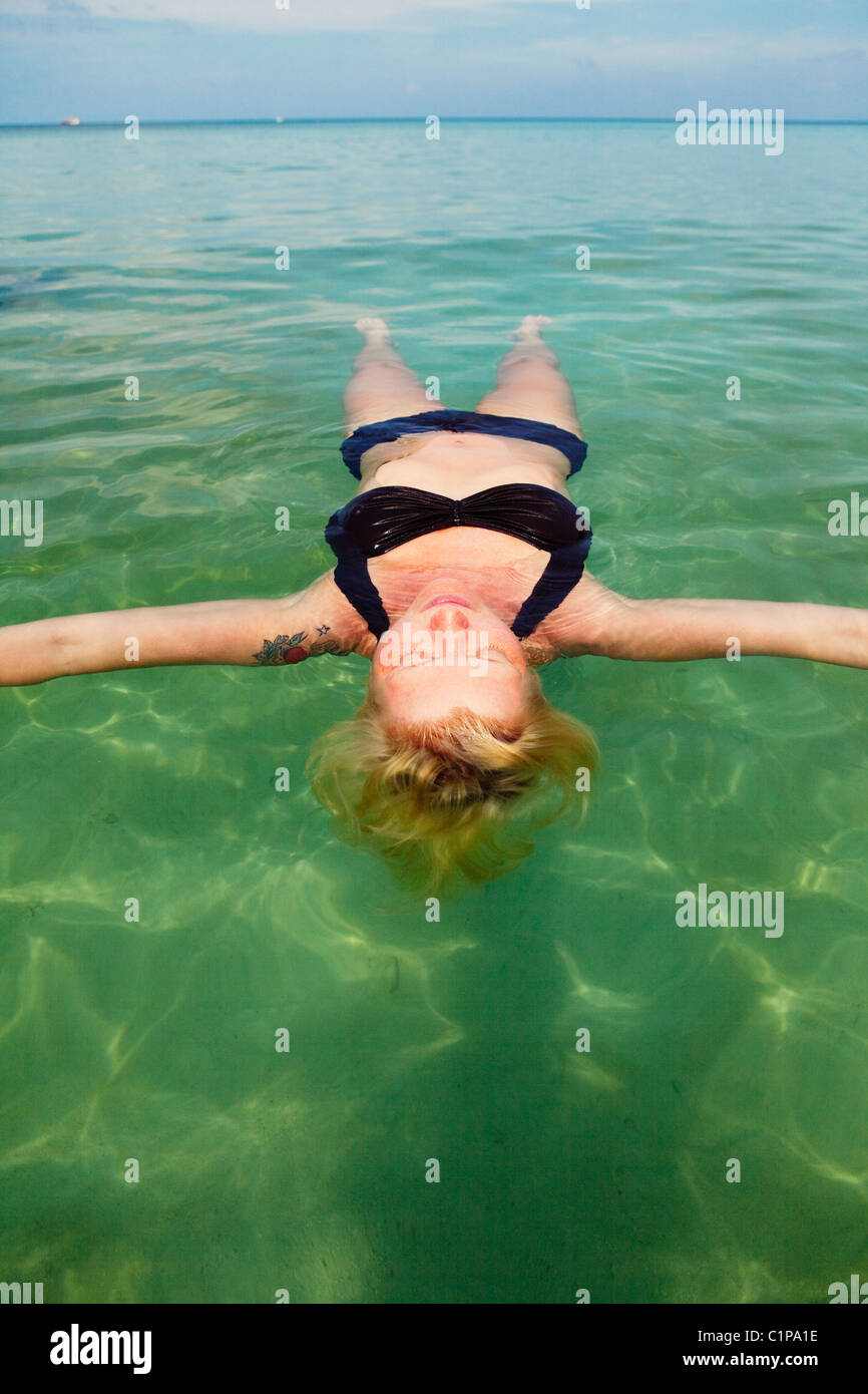 Floating appearance hi-res stock photography and images - Alamy