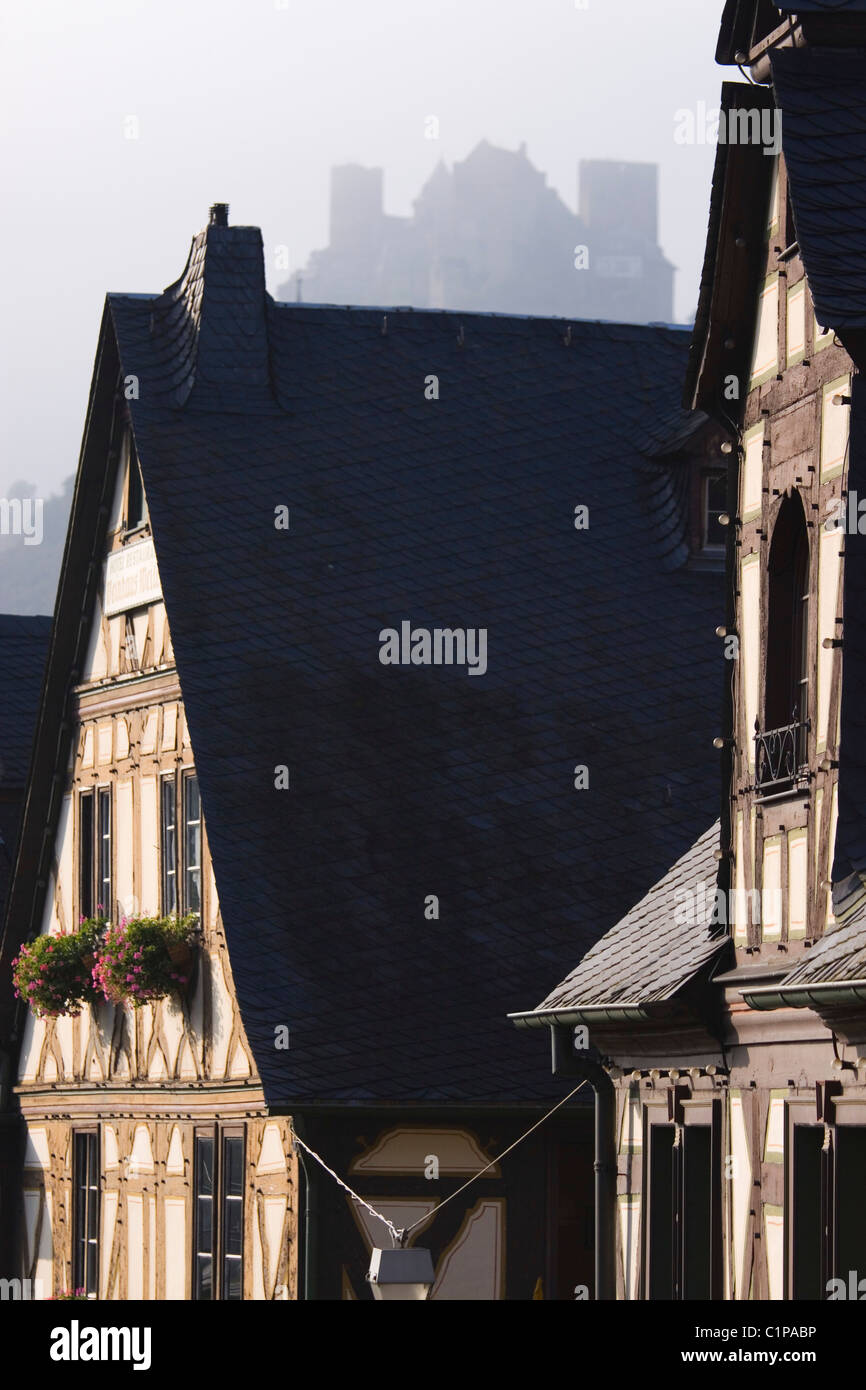 Timber frame facade hi-res stock photography and images - Alamy