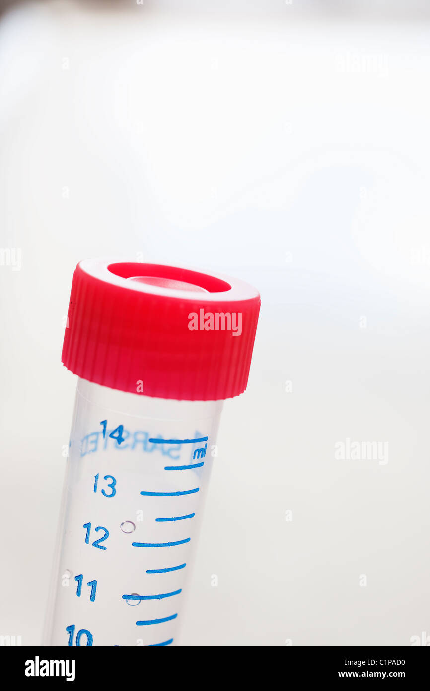 Test tube sampling hi-res stock photography and images - Alamy