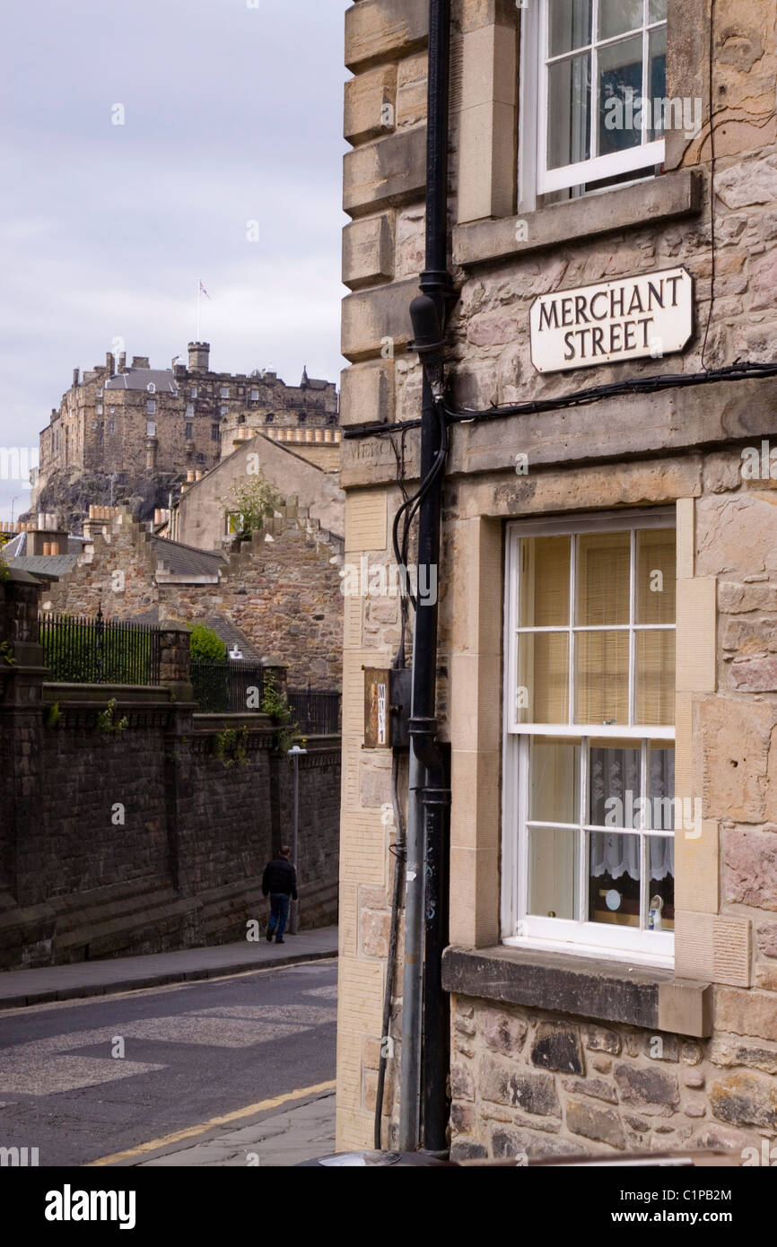 Scotland, Lothian and Borders, Edinburgh, old stone buidling on corner ...
