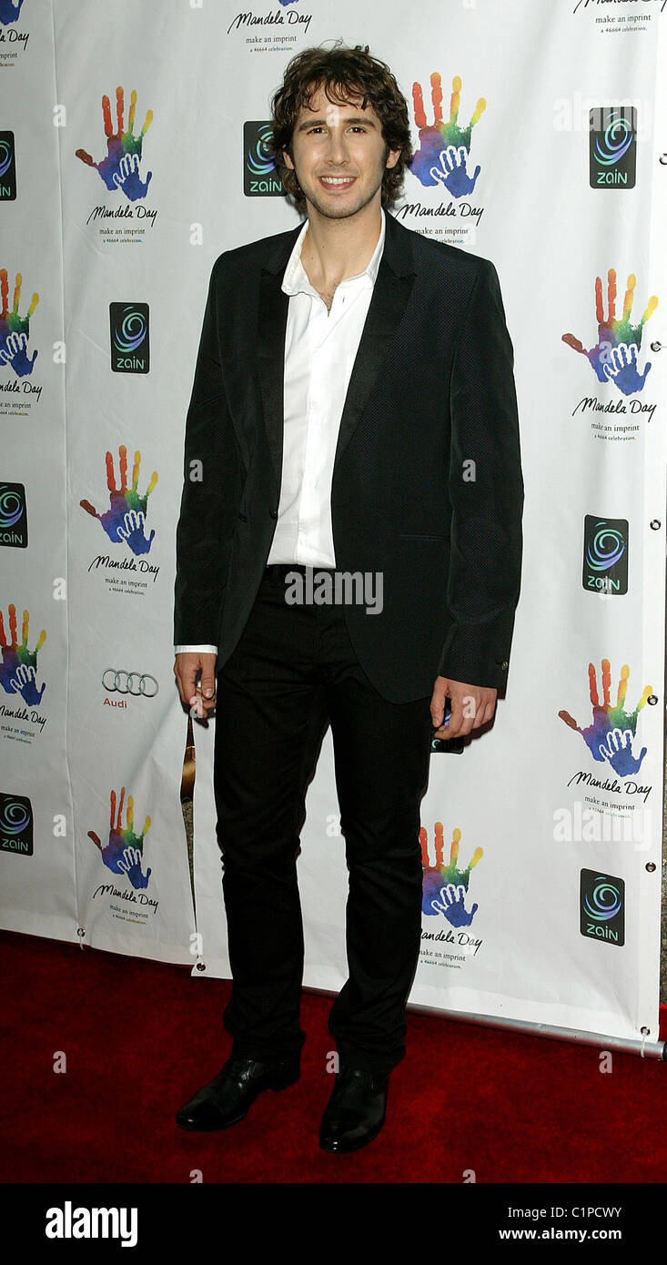 Josh Groban Mandela Day: A 46664 Celebration Concert at Radio City ...