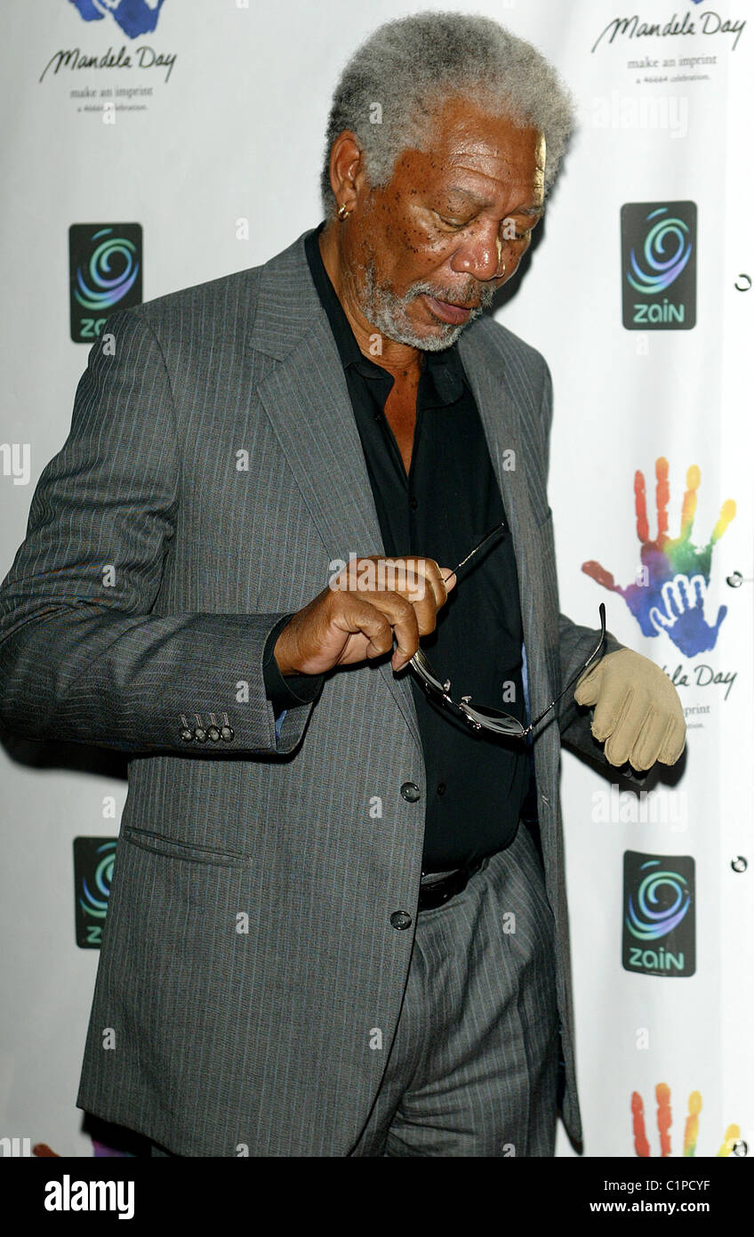 Morgan freeman mandela day hi-res stock photography and images - Alamy
