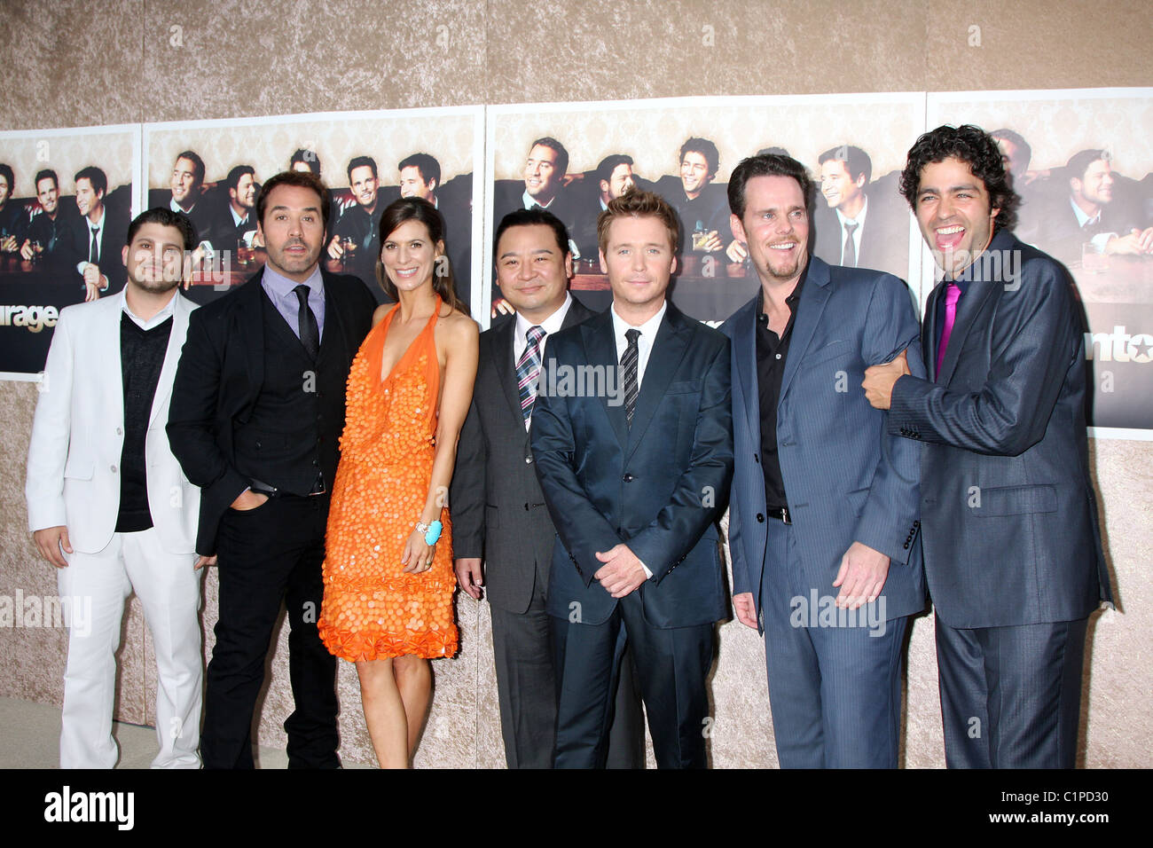 Jerry Ferrara, Jeremy Piven, Perrey Reeves, Lee, Kevin Connolly, Kevin ...