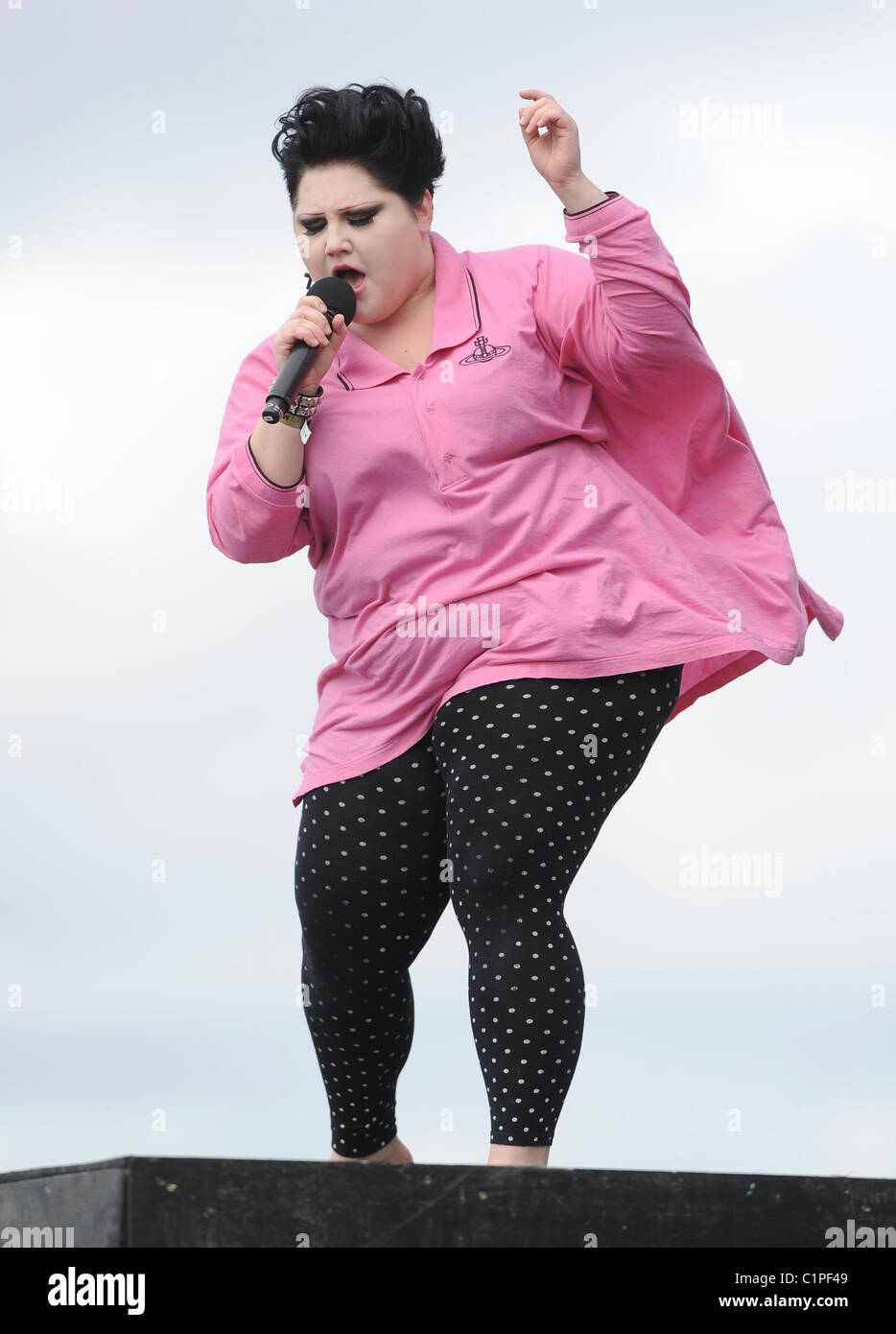 Beth Ditto of Gossip performing live at T4 On The Beach Weston-Super ...