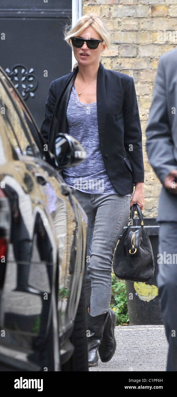 Car kate moss 100709 hi-res stock photography and images - Alamy