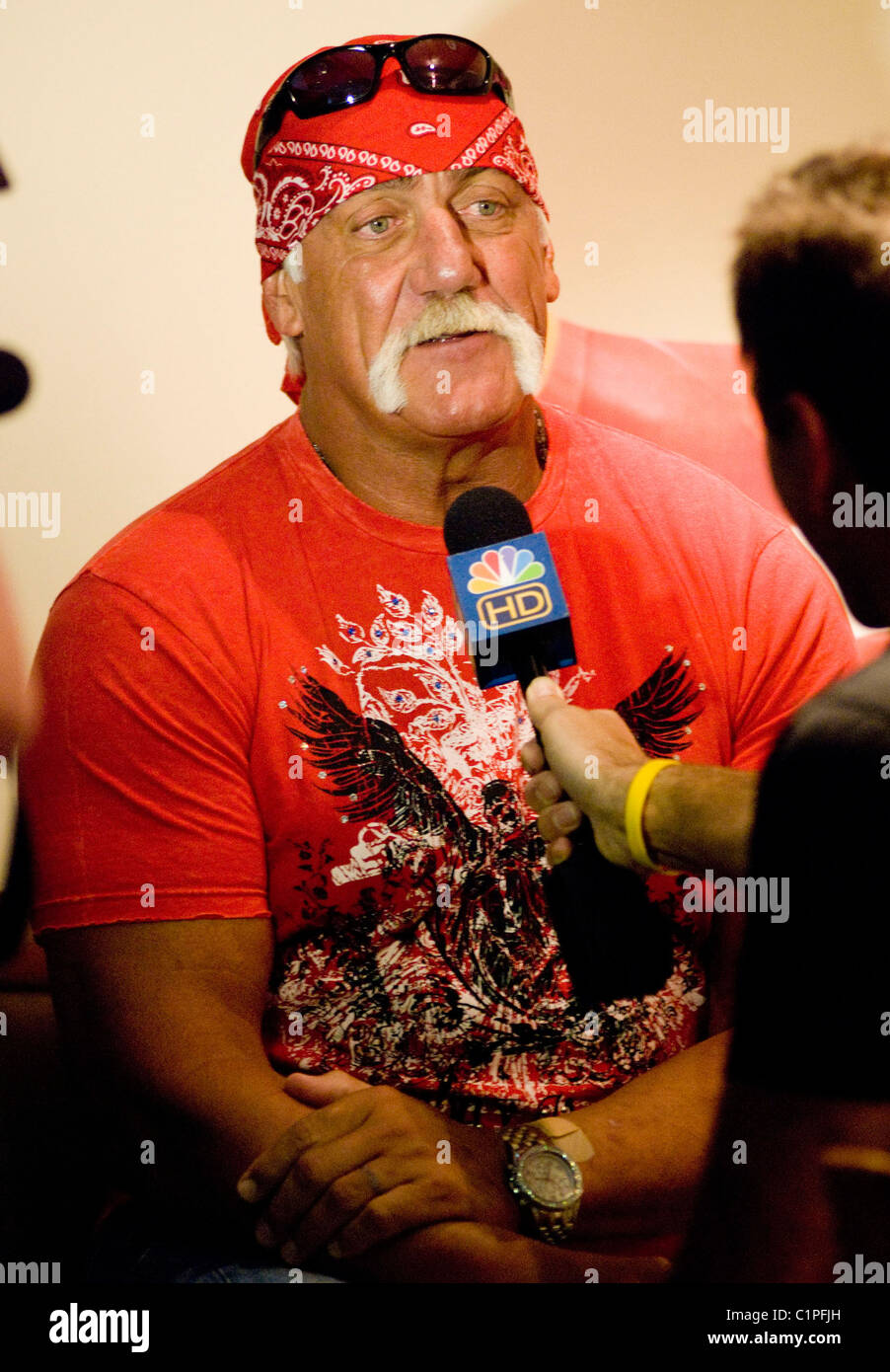 Hulk Hogan Hulk Hogan and The Legends of Wrestling 'Fan Appreciation ...