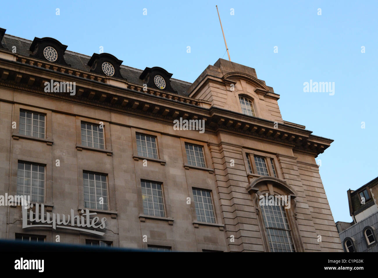 Lillywhites Building, Piccadilly Circus ARTIFEX LUCIS Stock Photo - Alamy