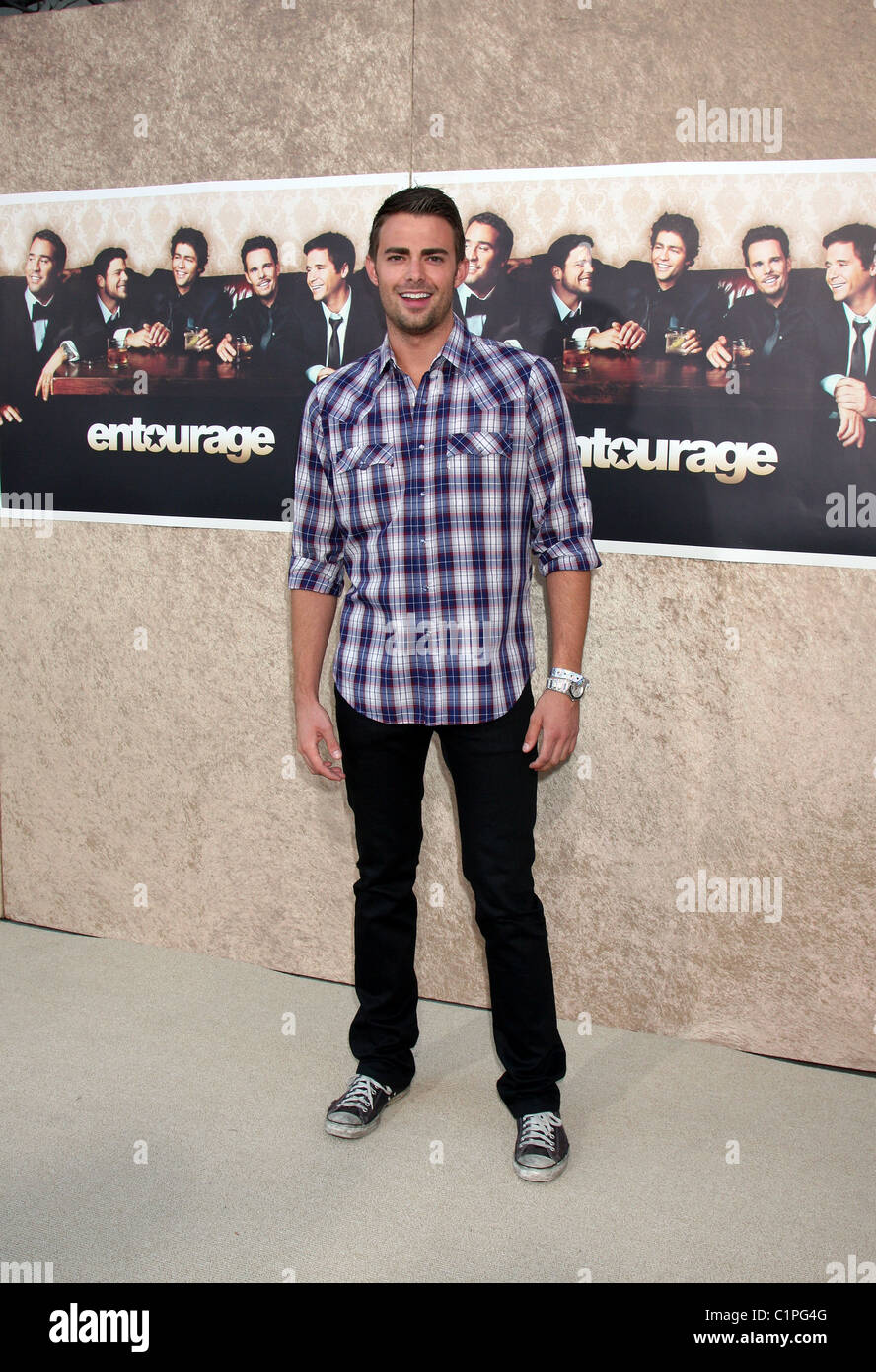 Jonathan Bennett The 'Entourage' 6th Season Premiere at the Paramount ...