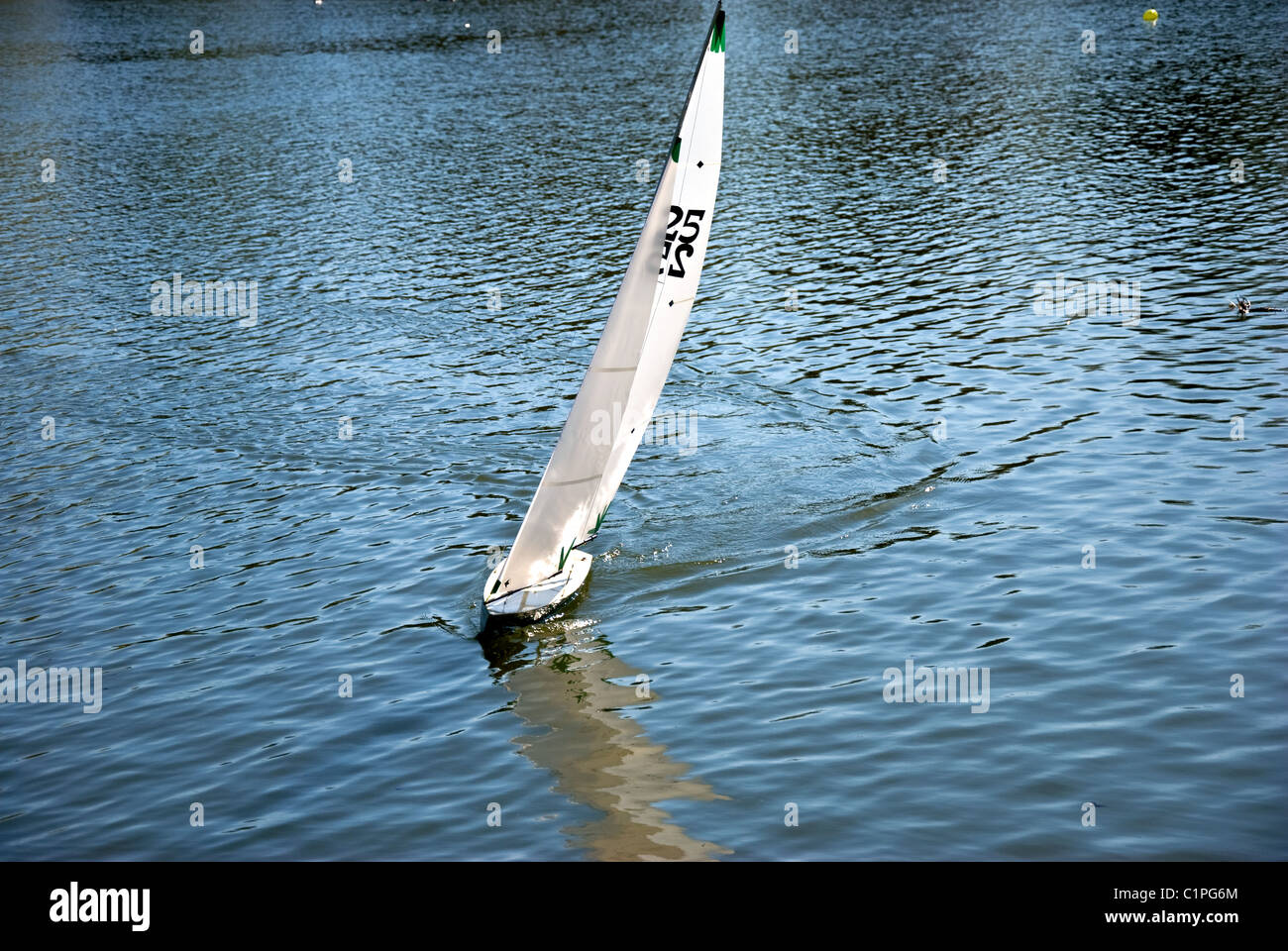 Model yachts on a boating lake Stock Photo - Alamy