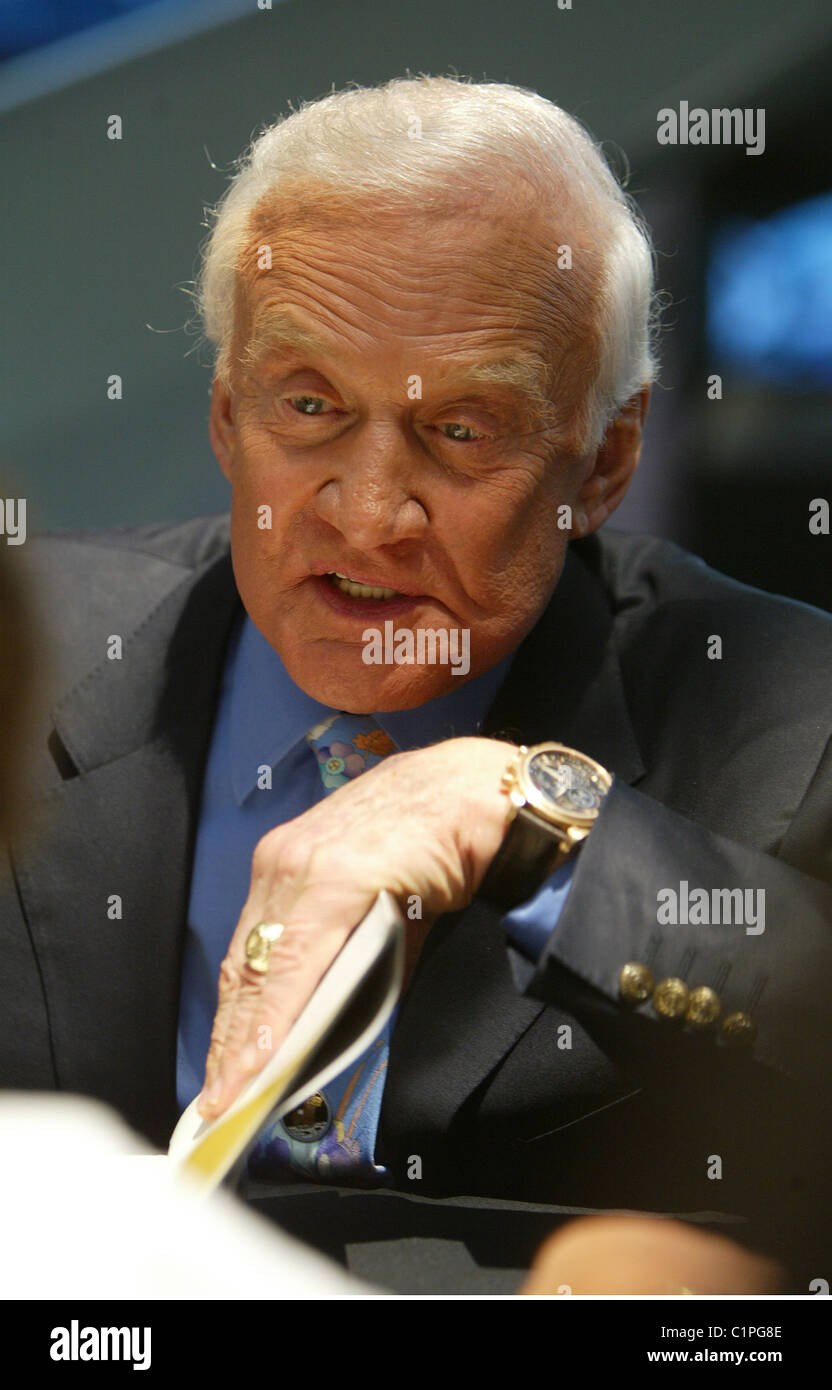 Edwin 'Buzz' Aldrin Apollo Astronauts book signing at the Smithsonian's ...